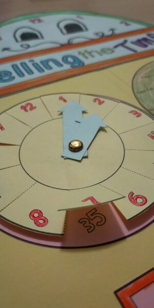 My Telling Time Lapbook and Our Telling Time Interactive Lapbook | Made ...