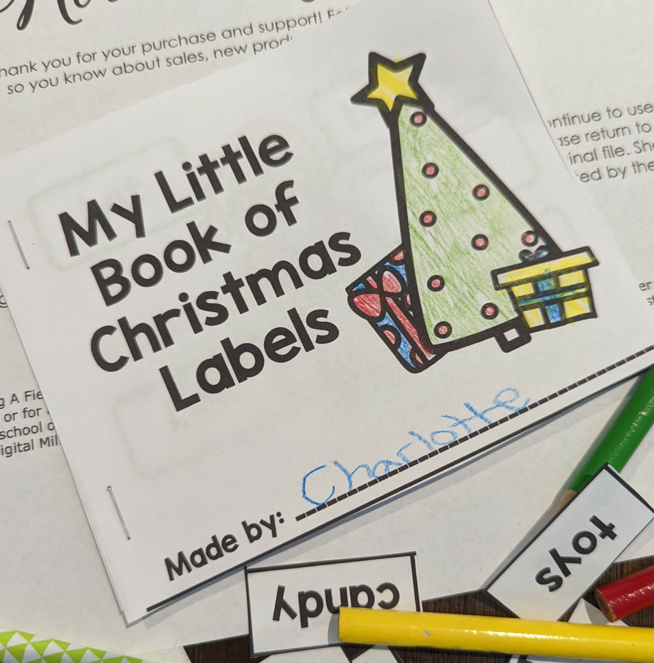 Christmas Labels Cut and Paste Mini Book | Made By Teachers